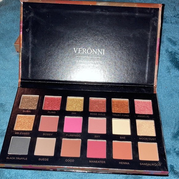 Sephora | Makeup | Highly Pigmented Eyeshadow Color Palette Of 8 Colors ...
